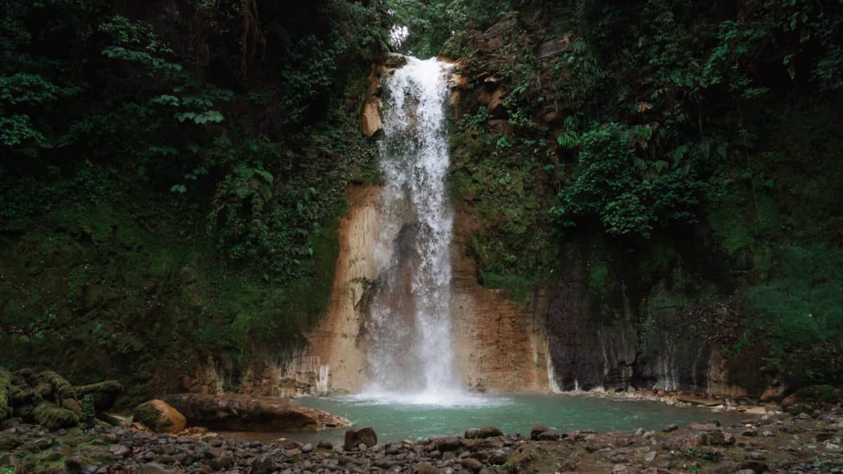 How to Visit The Incredible Blue Falls of Costa Rica